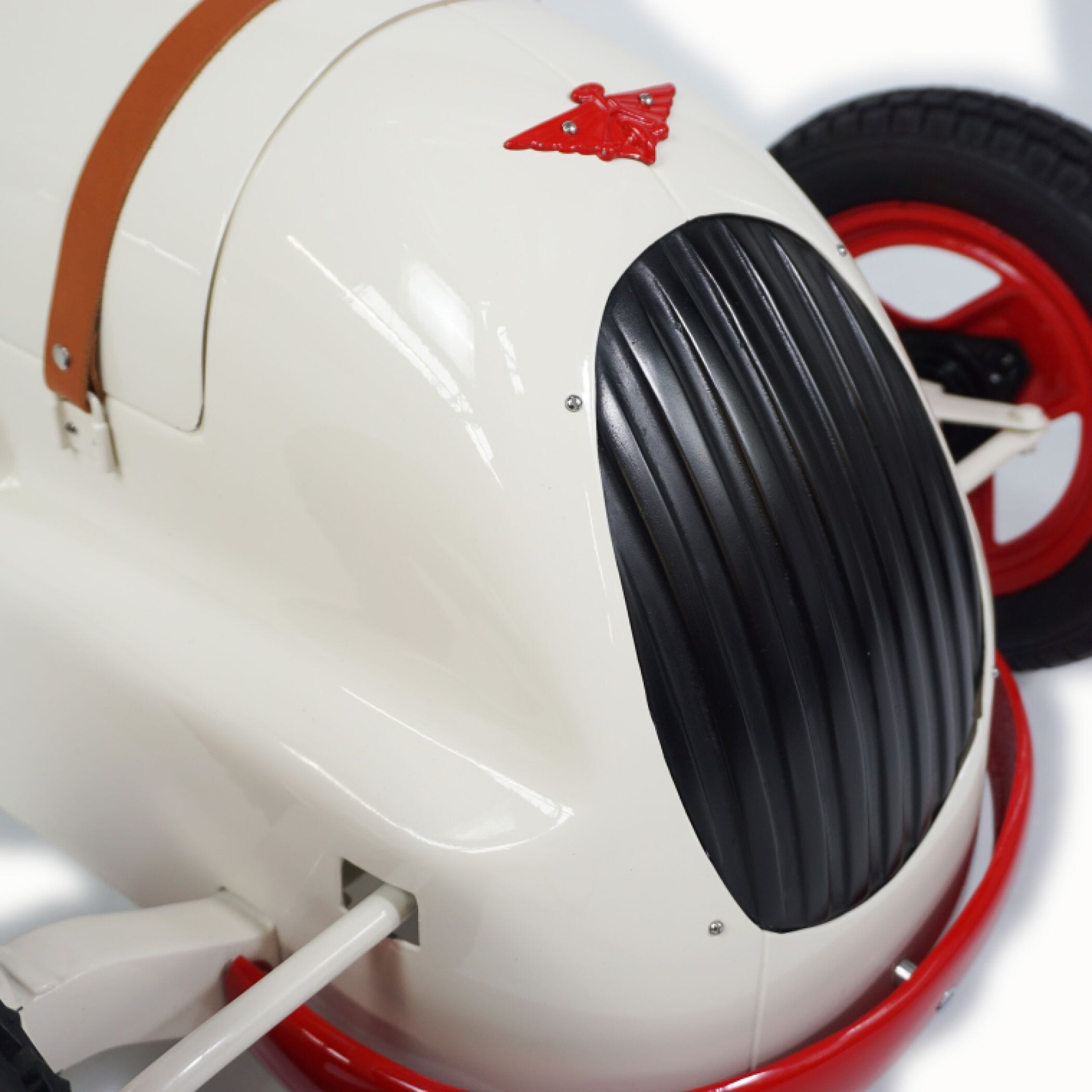 Vintage & Classic Pedal Car | Rare Austin Pathfinder in White